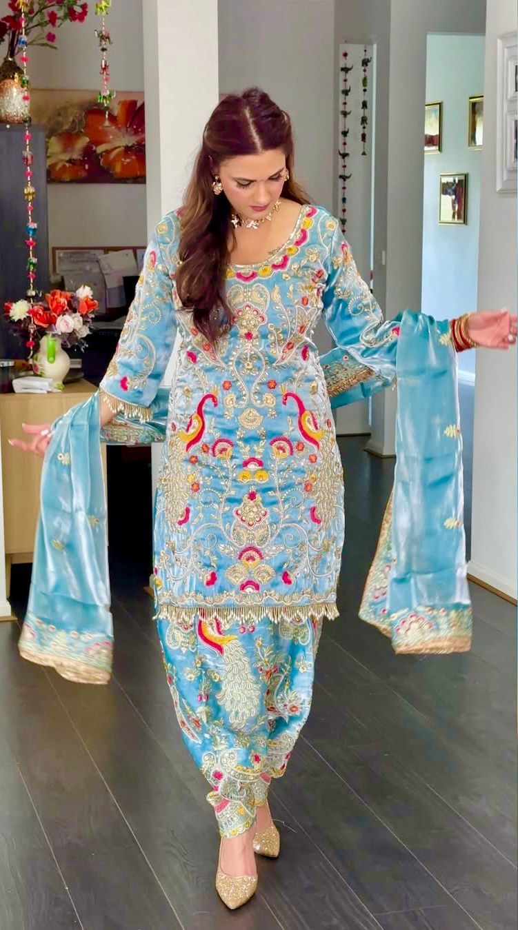 Patakha suit – Salwar kameez by gurkirat kaur